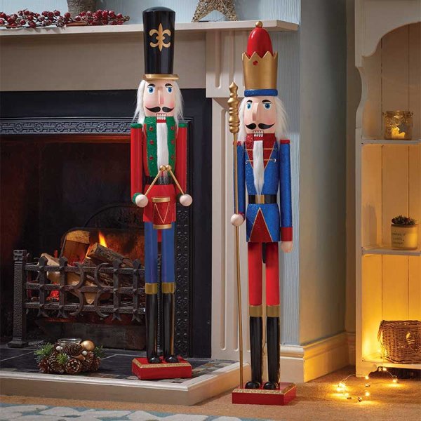 Nutcracker Mega Traditional Smart Garden Products